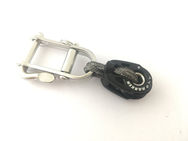 Clew Blocks now available with Ronstan ‘lever’ shackle - Southeast ...